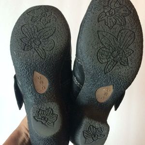 boc | Shoes | Boc Buckles Clog | Poshmark